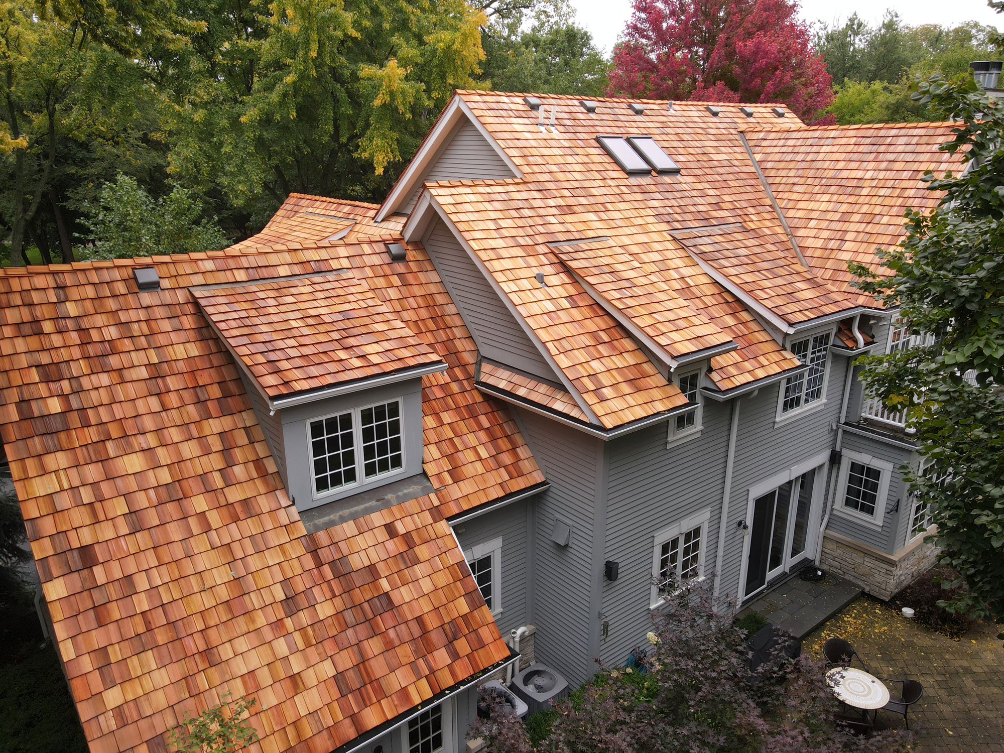 Western Red Cedar Shakes – Awbrey Butte Cedar